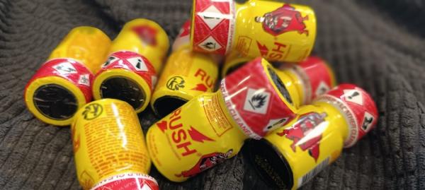 How do I use Poppers? Discover best practices